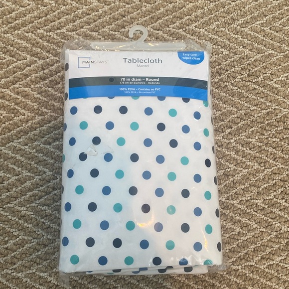 Mainstays | Kitchen | Nwt Mainstays 7in Round Tablecloth | Poshmark